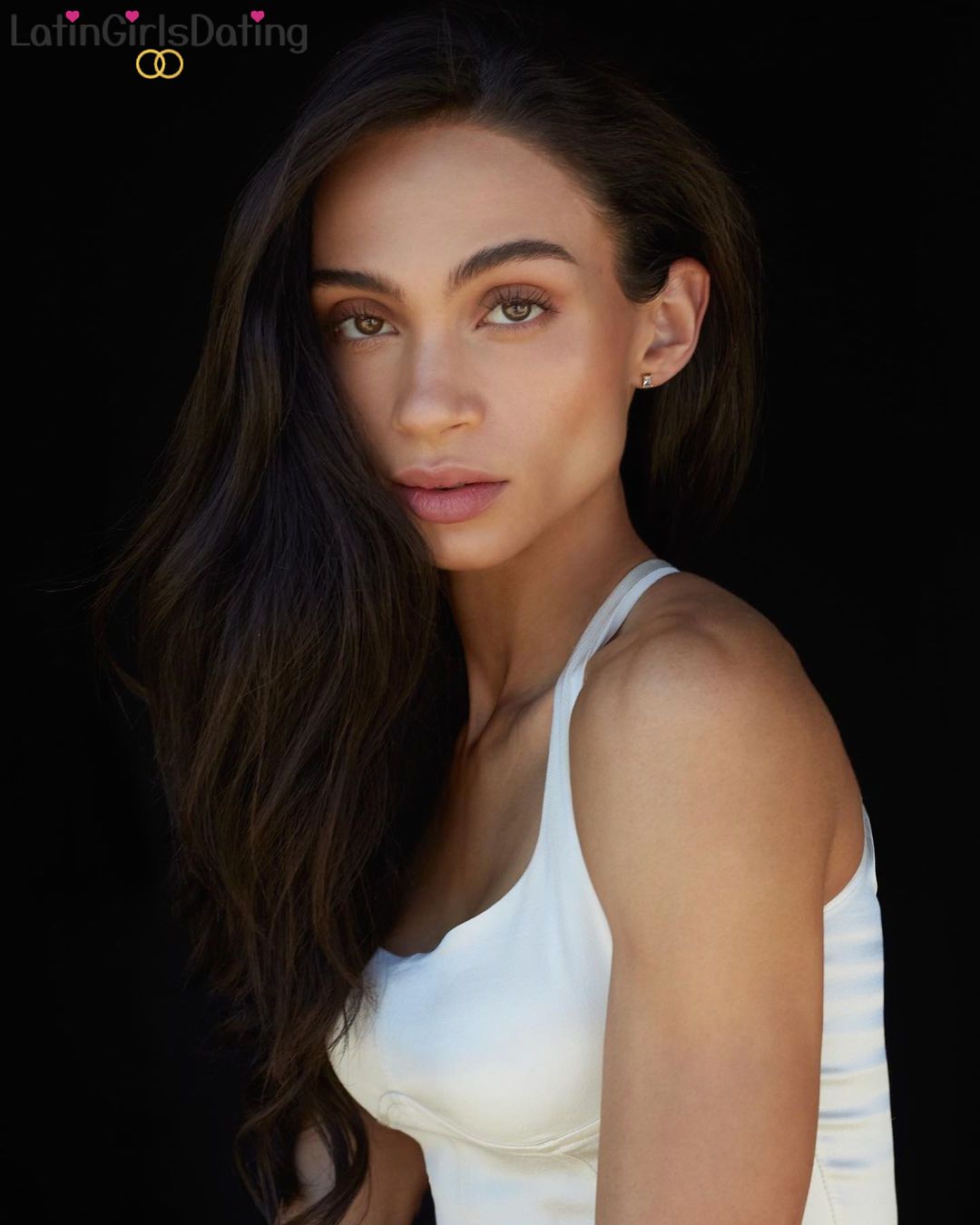 Step-by-Step Guide on Dating Charming Mexican Girls